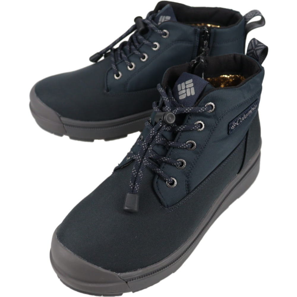 【商品説明】 　雪道や凍結路でも優れたグリップ力を発揮するサップランドシリーズより、さらに進化したチャッカブーツが登場。 　耐久性に優れたコーデュラーファブリックで仕上げたアッパーは、ウォータープルーフ仕様で雨や雪の侵入を防ぎます。 　ライ...