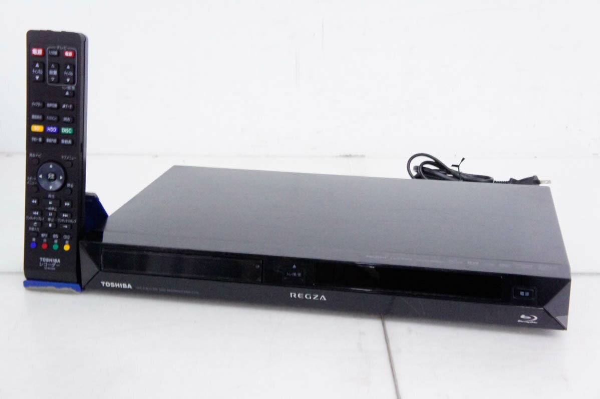 ●商品情報 ・「電源」ボタンから約1秒で瞬速起動 ・デジタル放送を2番組同時録画 ・フルハイビジョン長時間録画が可能 ・思い出の映像も高画質で残せるAVCHDカメラ取り込み（SD/USB） ・メーカー／東芝TOSHIBA ・型番／DBR-Z...