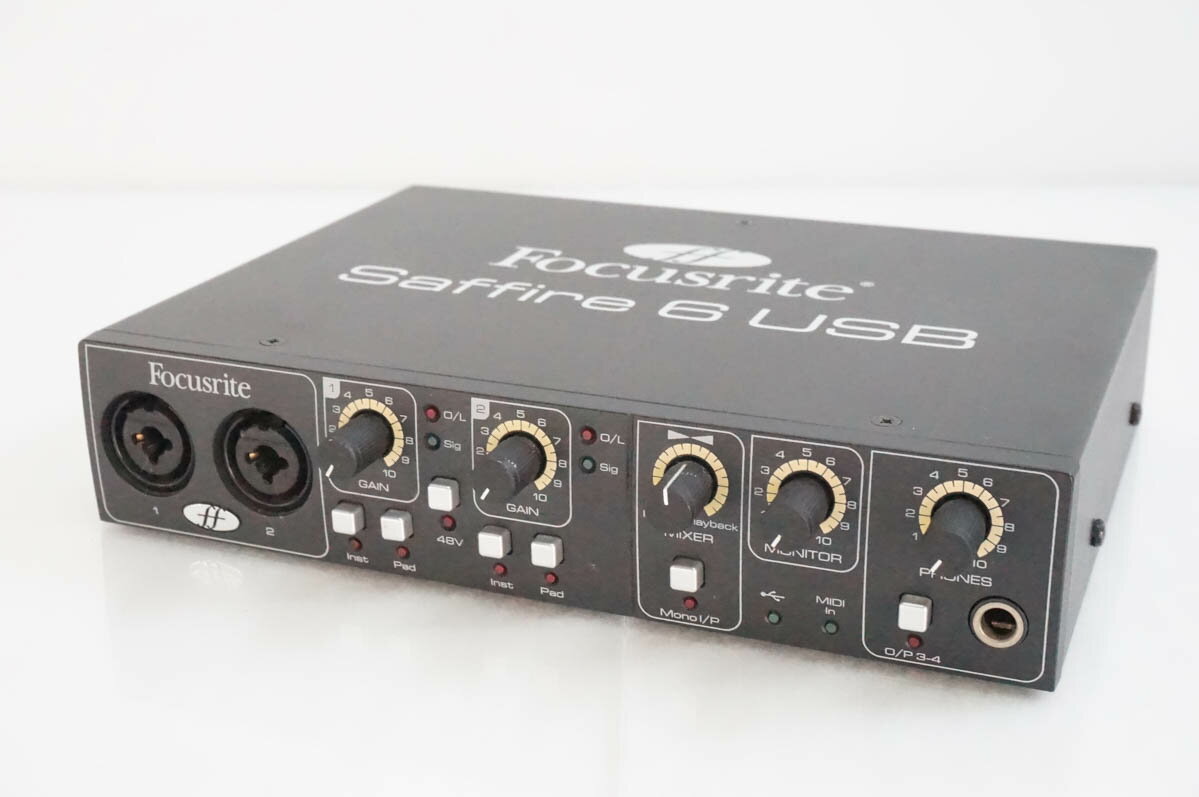 ●商品情報 ・幅x高さx奥行 220x45x145 mm ・重量 1kg ※対応環境など詳細はメーカーHP等をご確認ください。 ●状態／【中古】 ・キズやスレ、使用感がございます。 ●付属品／USBケーブル ●保証／安心の90日間動作保証 ...