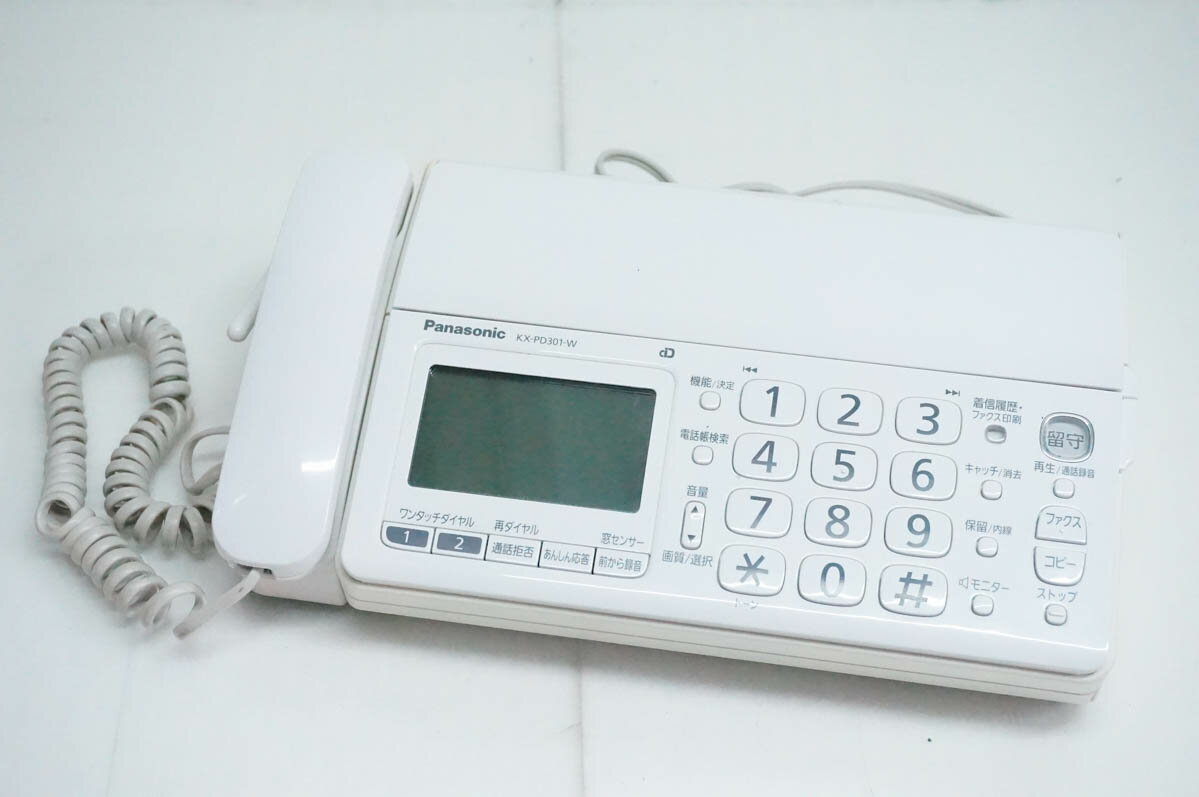 ●商品情報 ・見やすい3.5型ホワイトバックライト液晶 ・メーカー／Panasonicパナソニック ・型番／KX-PD301 ・原稿サイズ／定型サイズ：A4〜A5 ・留守番録音／デジタル録音方式 ・サイズ／約幅296×奥行191×高さ86m...