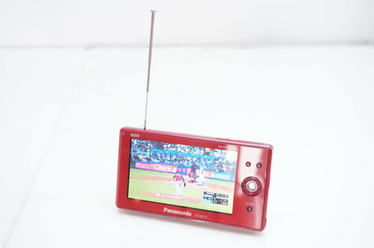 ●商品情報 ・4.3V型でワンセグ放送や写真が楽しめる ・ビエラRシリーズやディーガで録画した番組を持ち出せる ・SDカードとマイクロSDカードのダブルスロット搭載 ・番組追従機能に対応した録画も可能 ・見やすい画質、聴き取りやすい音質の調...