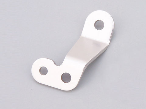 【タイプ】 バーハン用 【カラー】 クリア NISSINセミラジアルブレーキマスターシリンダー用補修部品。 ネイキッドモデル装着時、フルードタンクが斜めにならない専用品。バーハンドル専用品。 62411キット付属同品 注意事項 横型マスター...