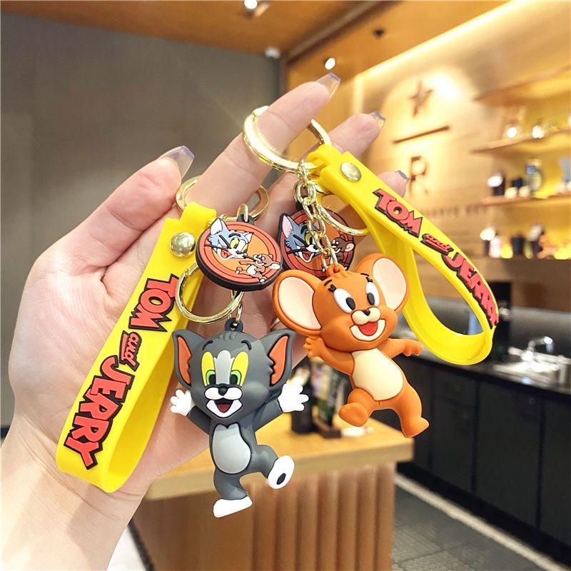 素材：シリコン サイズ：10cm ★商品の色は、撮影時の光や、お客様のモニターの色具合などにより、実際の商品と異なる場合がございます。あらかじめ、ご了承ください。 ★サイズ詳細等の測り方はスタッフ間で統一、徹底はしておりますが、実寸は商品に...