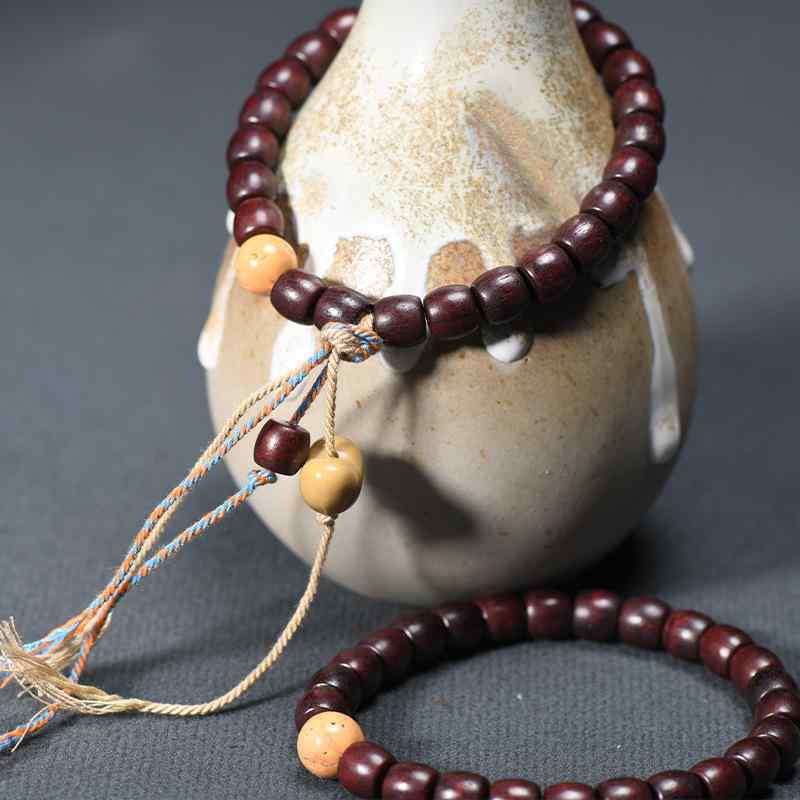 ・カテゴリ: アクセサリー・種類: 数珠ブレスレット・主な素材: 血檀・スタイル: エスニック・対象: 男女兼用・形状: 数珠ブレスレット、ブレスレット・加工方法: 手作業・サイズ: 8mm・珠の数: 25珠・トレンド: ウッド・機能: 盤...