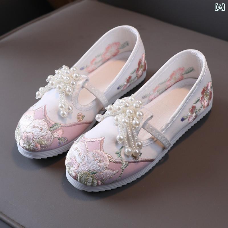 ・カラー展開: 白、緑、ピンク・対象年齢: 1-3歳、4-6歳、7-12歳・カテゴリ: 布靴・性別: 女・アッパー素材: 綿・柄: 花柄・用途: モダンダンス・ソール素材: 牛筋底・厚み: 薄手・着用方法: スリップオン・機能: 通気、防滑...