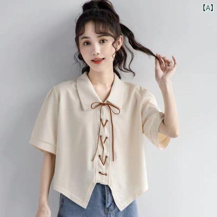 ・カテゴリ: Tシャツ・柄: 無地・袖丈: 半袖・シルエット: ルーズ・ネックライン: ポロ襟・袖型: パフスリーブ・カラー展開: 杏色、黒・サイズ展開: M、L、XL、XXL・主な素材: チェニール・伸縮性: あり・スタイル: フェミニン