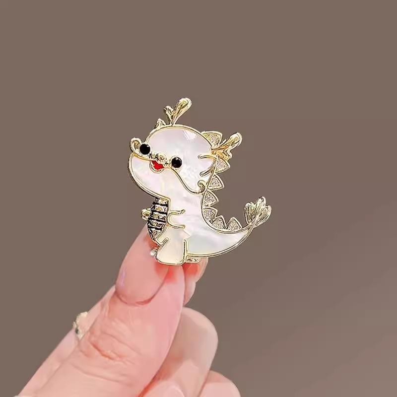 ・種類: 胸針・素材: 亜鉛合金・スタイル: 龍・形状: 生肖・加工方法: 電鍍・機能: 装飾・スタイル分類: 清新甘美・対象: 男女通用
