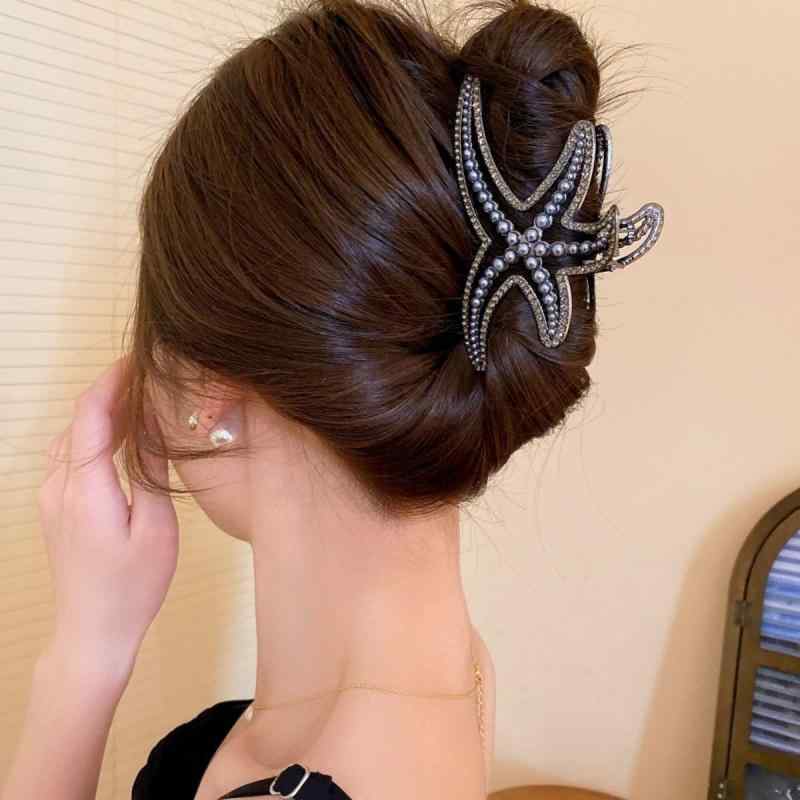 ・カテゴリ: ヘアアクセサリー・スタイル: ファッション通勤・主な素材: 亜鉛合金・加工: メッキ・種類: ヘアクリップ・デザイン: 海星・カラー展開: 金、銀、ガン黒・対象: 女性