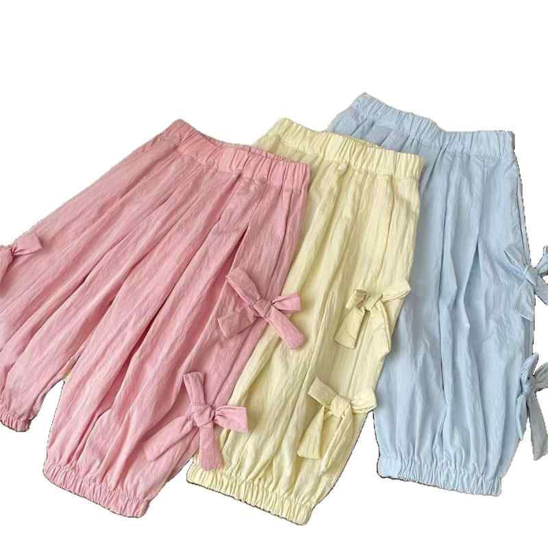 ・カテゴリ: キッズパンツ・スタイル: ランタンパンツ・対象: 女児・対象年齢: 3~8歳・サイズ展開: 80、90、100、110、120、130・丈: ロング・主な素材: ポリエステル80%・装飾: 蝶結び・カラー展開: ピンク、黄色、ブルー