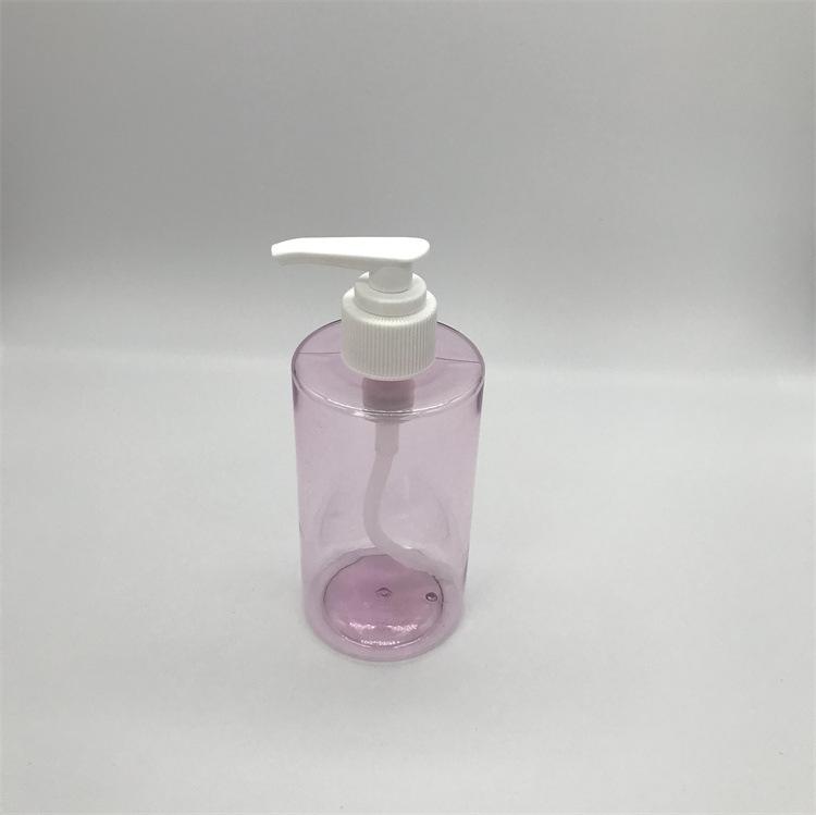・主な素材: PET、PP・容量: 200ml・成形方法: ブロー成形・表面処理: スプレー塗装、シルクスクリーン印刷、金箔押し、銀箔押し、フロスト加工