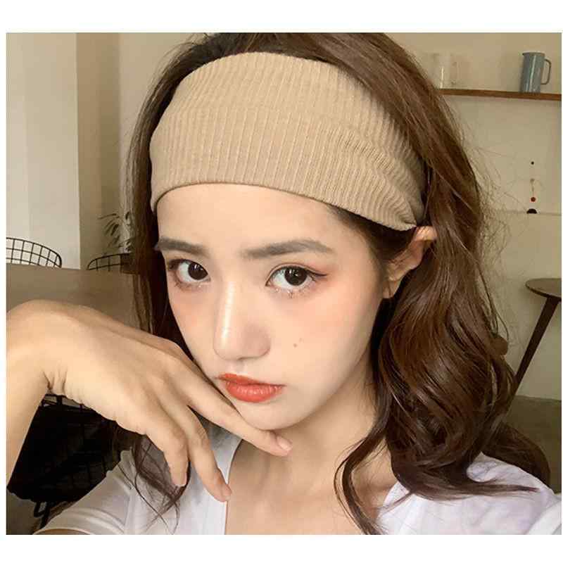 ・カテゴリ: ヘアバンド、ヘッドバンド・スタイル: 欧米風、レトロ・主な素材: 布・デザイン: 幾何学、チェック柄・カラー展開: ブラック、ライトグレー、ダークグレー、ピンク、アボカドグリーン、タロイモパープル、ネイビー、カーキ、ワインレッ...