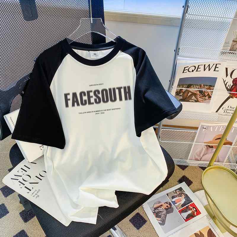 ・カテゴリ: Tシャツ・主な素材: 綿（95%以上）・柄: プリント・カラー展開: ブラック×ライトグレー、ブラック×ホワイト、ブラック×ホワイトグレー、ブルー×ホワイトグレー・サイズ展開: M、L、XL、XXL・スタイル: カジュアル・ネ...