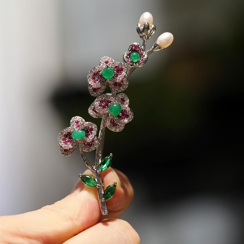 ・素材: 銅・デザイン: 花・加工技術: マイクロセッティング・カラー展開: 淡水パール、グリーンアゲート、梅の花・トレンド要素: 梅の花・機能: 記念、装飾、多機能、ギフト、固定・スタイル: 高級感、ファッション・通勤・対象: 男女兼用・...