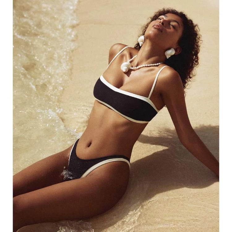 ・カテゴリ: 水着・スタイル: 欧米風・性別: 女性用・対象年齢: 成人・胸パッド・ワイヤー: 胸パッドあり、ワイヤーなし・素材: ナイロン、ポリエステル・素材割合: ナイロン90%、ポリエステル85%・重量: 約140g・カラー展開: ブ...