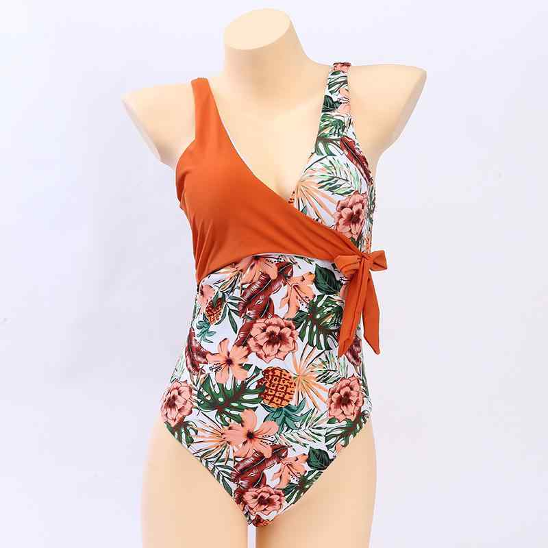 ・カテゴリ: 连体泳衣・スタイル: ワンピース水着・性別: レディース・対象年齢: 成人・誤差範囲: 2cm・仕様: パッド付き、ノンワイヤー・柄: 小花柄・主な素材: ポリエステル・素材比率: ポリエステル82%・重量: 180g・裏地素...