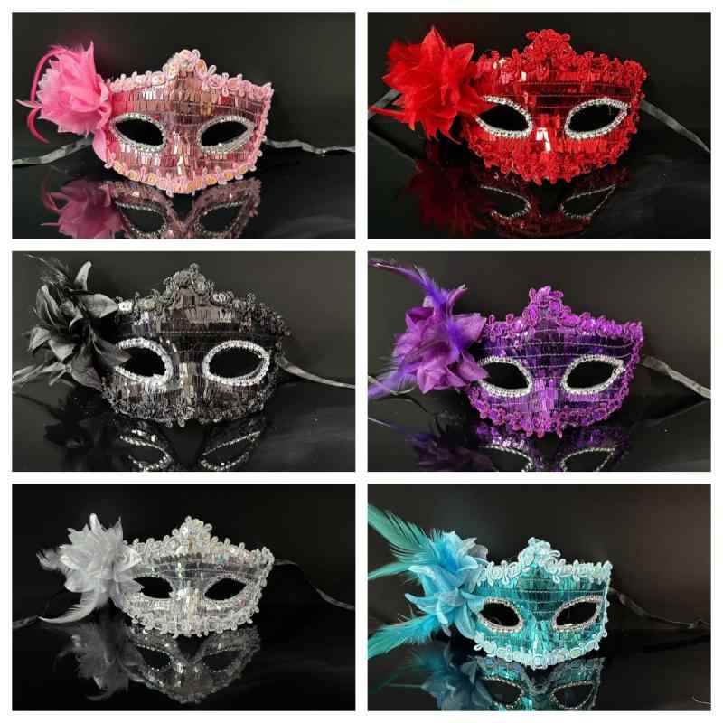 ・カテゴリ: コスプレ・仮装用マスク・主な素材: プラスチック・製法: ハンドメイド・カラー展開: シルバー、スカイブルー、レッド、ブラック、ピンク、パープル、ローズレッド、ゴールド・サイズ展開: フリーサイズ・サイズ: 19×11cm・適...