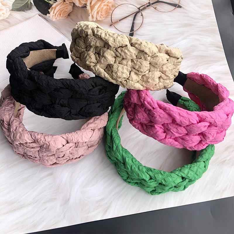 ・カテゴリ: ヘアアクセサリー・素材: 布・加工: ハンドメイド・カラー展開: グリーン、ピンク、ライトピンク、ブラック、カーキ・スタイル: 韓国風・スタイルテイスト: フレッシュ、甘め