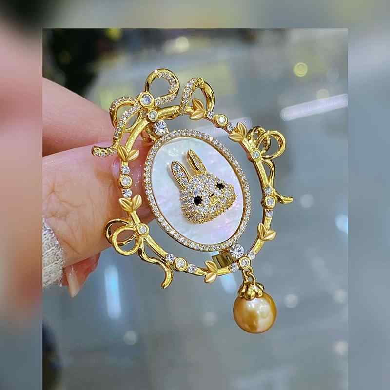 ・素材: 銅・デザイン: 動物・処理プロセス: 微細インレイ・カラー展開: ゴールド（パール含まず）、シルバー（パール含まず）・流行要素: ウサギ・機能: 装飾・スタイル: ナチュラル・スタイル分類: 爽やか、甘め・対象: レディース・種類...