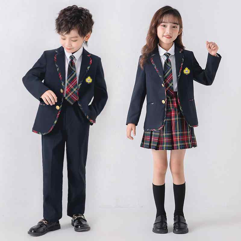 ・カテゴリ: 制服、校服・スタイル: スクール風、イギリス風・対象年齢: 8歳以上、身長140cm以上・対象性別: 男女兼用・前開き仕様: シングルブレスト・デザイン特徴: セットアップ、レース、ブリティッシュ・生地加工: ソフト加工・主な...