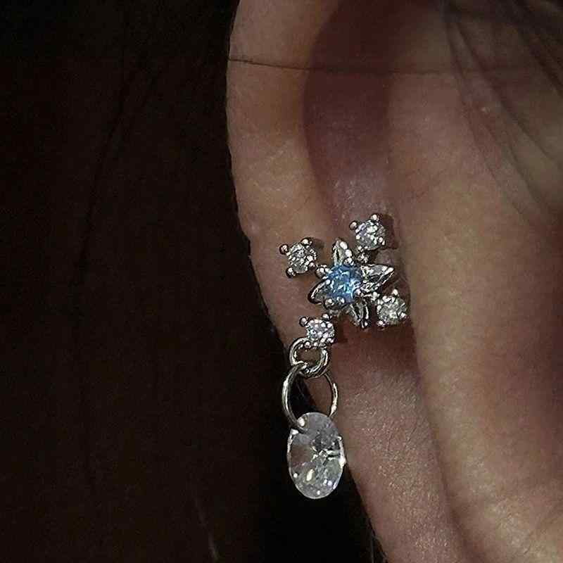 ・主な素材: 合金・加工技術: 電気メッキ・デザイン: 星の涙イヤーカフ・数量: 1個・スタイル: コンミューター、ファッションOL・カテゴリ: 耳飾り・対象: レディース