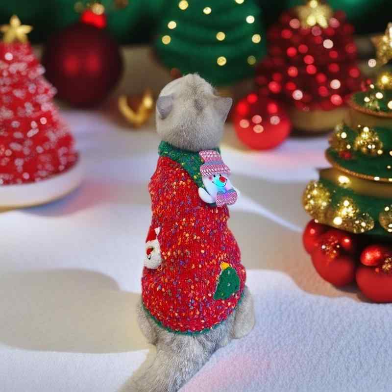 ・カテゴリ: ペット服・スタイル: 日韓風・カラー展開: レッド-クリスマスベスト、グリーン-クリスマスベスト、レッド-帽子、グリーン-帽子・サイズ展開: XS、S、M、L、XL、XXL