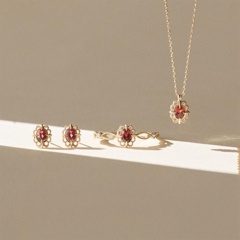・素材: 925シルバー・加工技術: 水晶インレイ・スタイル: リング、ネックレス、イヤリング・セット内容: イヤリング、ネックレス、リング・チェーンの種類: 小豆チェーン・チャームの素材: 925シルバー・デザイン: ハート、水滴、鈴・カ...