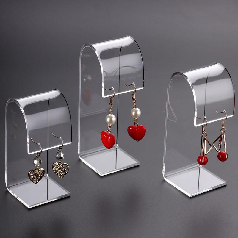 ・カテゴリ: 首飾架・素材: アクリル・スタイル: 立体展示・カラー展開: 透明・サイズ展開: 3点セット・層数: 1層・デザイン: アート風・仕様: インジェクション成形