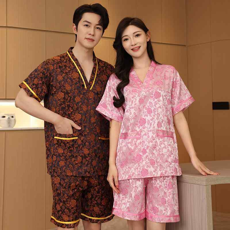 ・カテゴリ: セットアップ・主な素材: 綿（混率50%〜70%未満）・対象: 男女兼用・カラー展開: ジャカードコーヒーブラウン、ジャカードピンク・サイズ展開: XL、XXL、XXXL、XXXXL、XXXXXL、6XL・パンツ丈: ショート...
