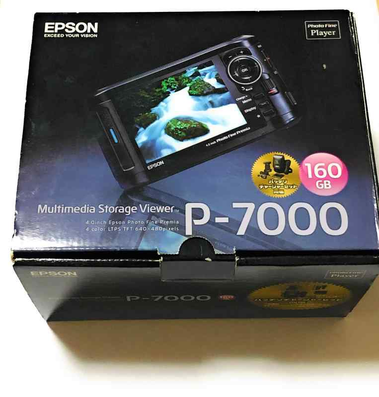 EPSON 4.0型PhotoFinePremia液晶搭載フォトビューワ Photo Fine Player P-7000 160GB内蔵記憶媒体：HDD, 外部記憶媒体：CF/MD/SDHC/MMC, 圧縮方式：MP3/AAC, 容量：1...