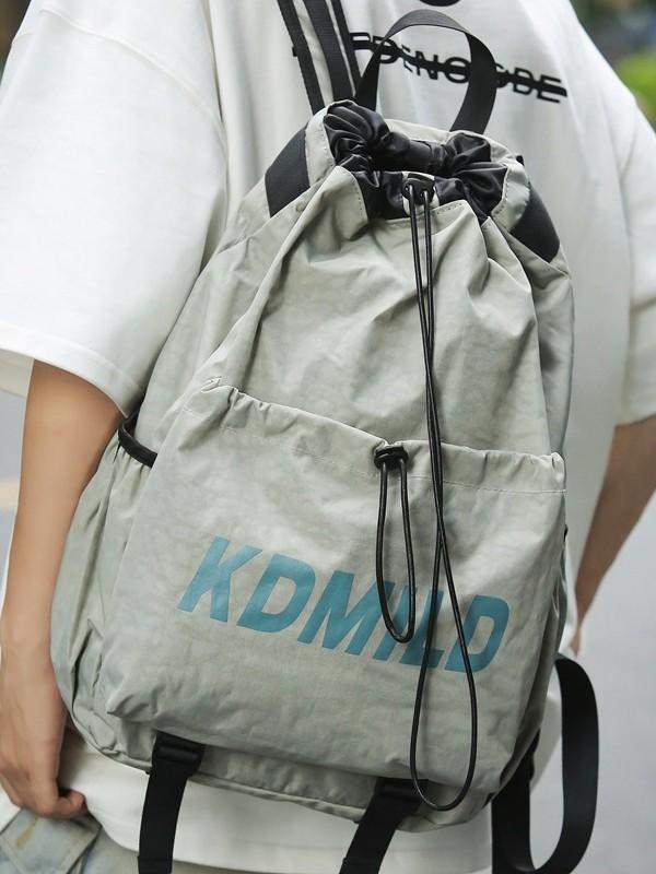 リュックサック 男女兼用 大学生 軽量 巾着型 登山 スポーツ アウトドア 旅行 鞄 大容量