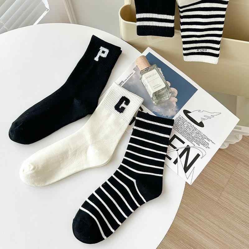 靴下 レディース 中筒丈 スポーツ ソックス 吸汗性 コットン 防臭 学生 リブ ストライプ レタード ルーズソックス