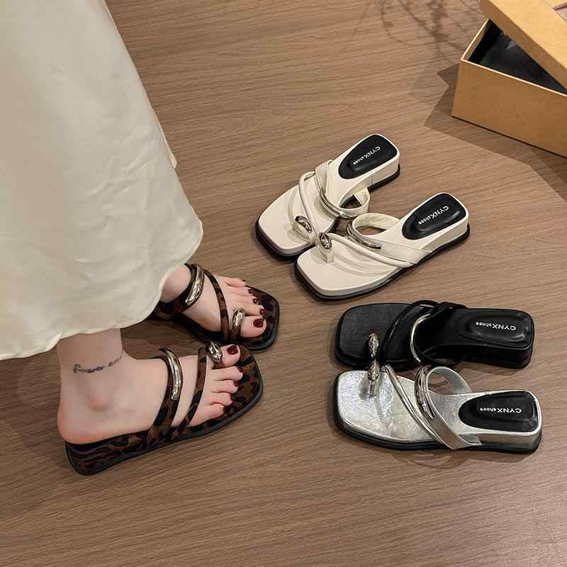 サンダル レディース 坡跟 海辺 リゾート かわいい 金属バックル 仙女風