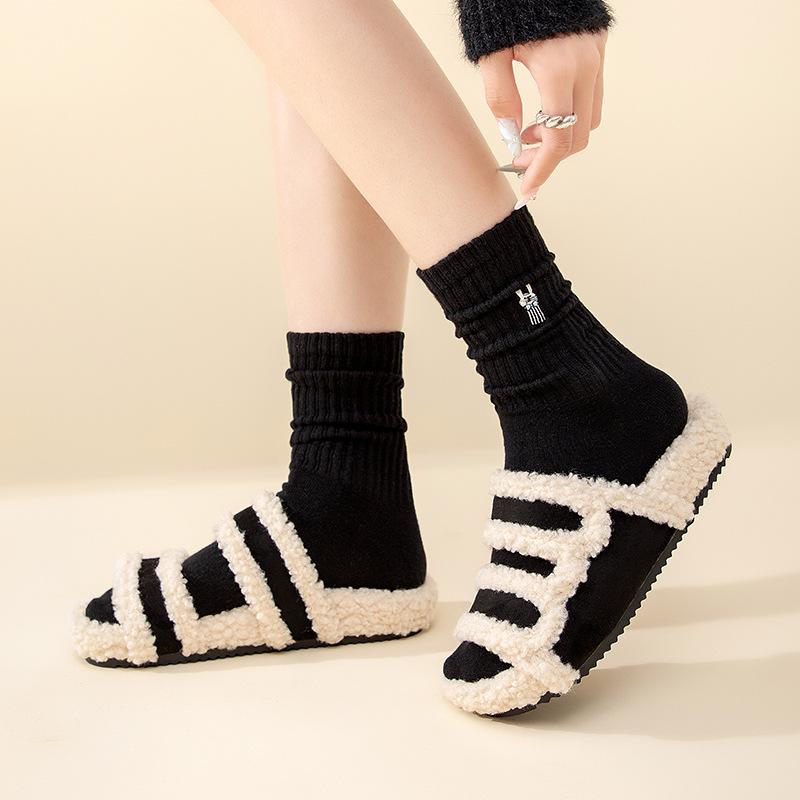 サンダル レディース 秋冬 厚底 ファー 外履き スリッパ 裏起毛 ボア 暖か かわいい