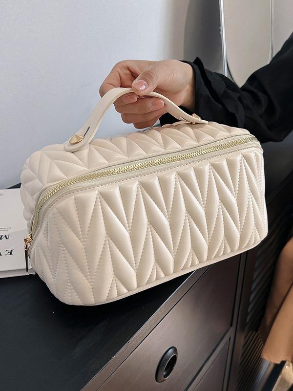 化粧ポーチ レディース 高見え 菱形 キルティング 伸縮性 ソフト PUレザー 韓国 ファスナー 多機能 旅行用 コスメ収納