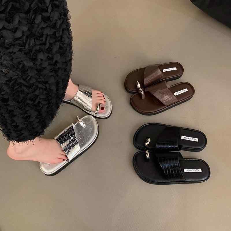 サンダル レディース ビーチサンダル ぺたんこ フラット 履きやすい 歩きやすい カジュアル おしゃれ トングサンダル サマーサンダル 春夏