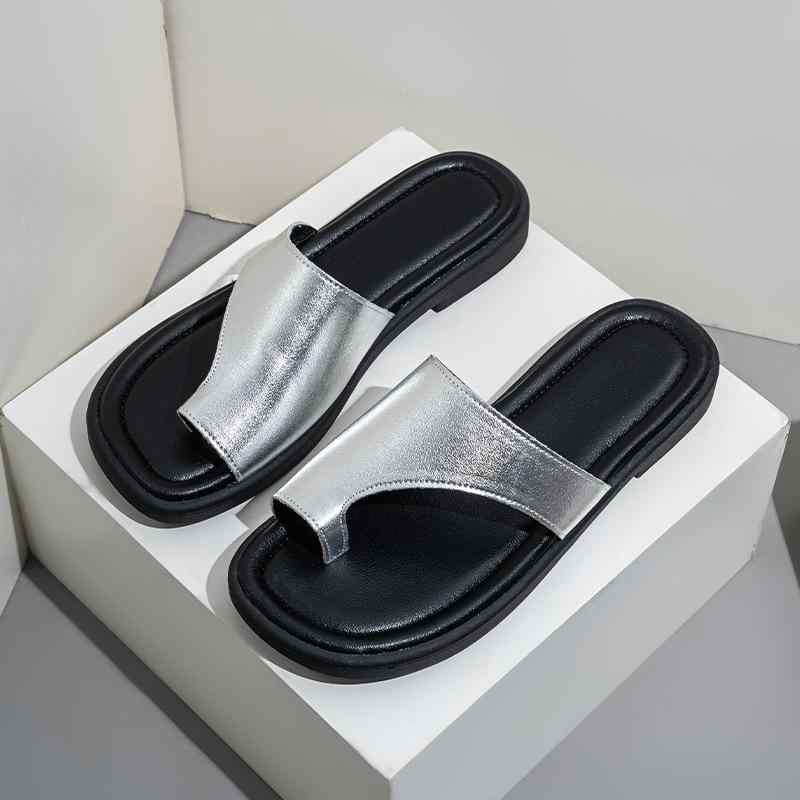 サンダル レディース 厚底 革 ビーチサンダル おしゃれ 普段使い カジュアル 歩きやすい 履きやすい 疲れにくい フラット ぺたんこ