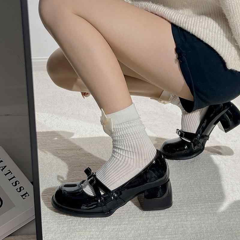 パンプス レディース マリー ジェーン 靴 春秋 かわいい 蝶結び リボン おしゃれ 歩きやすい 履きやすい フェミニン ガーリー 高め ヒール