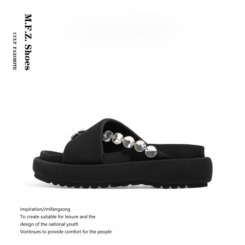 サンダル レディース 厚底 ラインストーン ビーチサンダル フラット おしゃれ かわいい