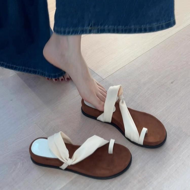 サンダル レディース 夏 ラウンドトゥ 厚底 ミュール フラット 一文字 ストラップ 2way スリッパ 歩きやすい かわいい フェミニン スカート 普段使い