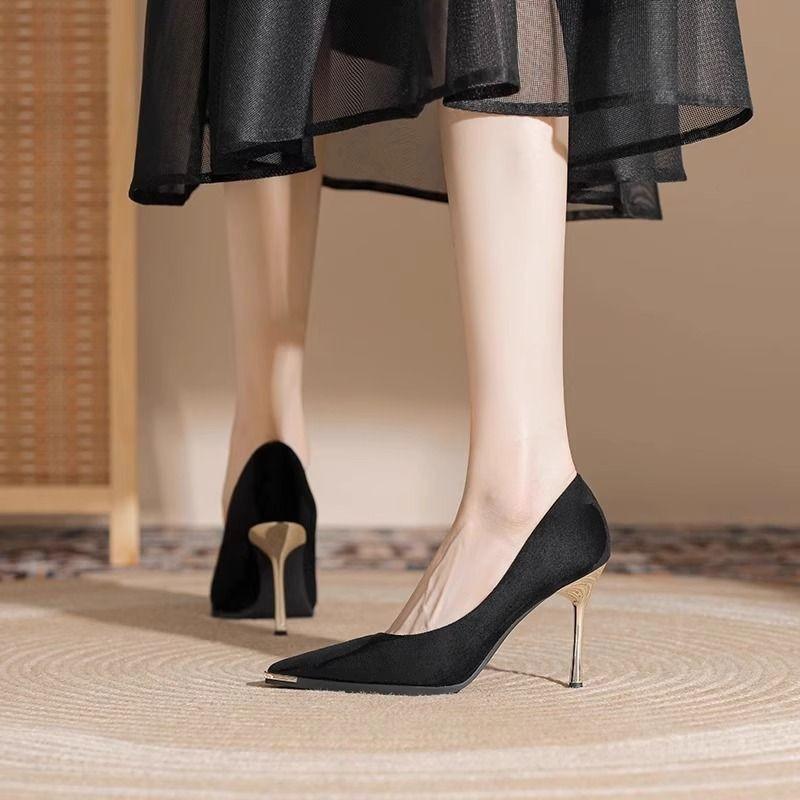 パンプス レディース ポインテッドトゥ ハイヒール ピンヒール 春夏 黒 ブラック 美脚効果 脚長効果 通勤 オフィス フォーマル きれいめ 大人 女性らしい 華奢 エレガント 上品 ベーシック