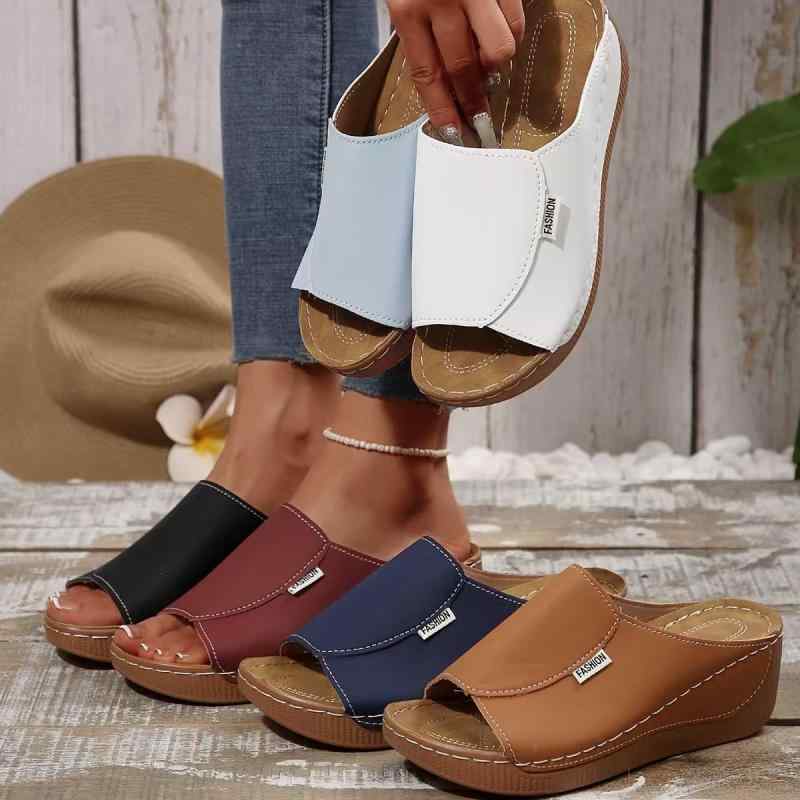 サンダル レディース 大きいサイズ 厚底 魚口 柔らかい 軽い 履きやすい カジュアル 普段使い 疲れにくい クロスボーダー リラックス レトロ・製品カテゴリ: 包頭・靴のつま先の形状: 丸頭・スタイル: レトロ・靴底の素材: ゴム・内側の...