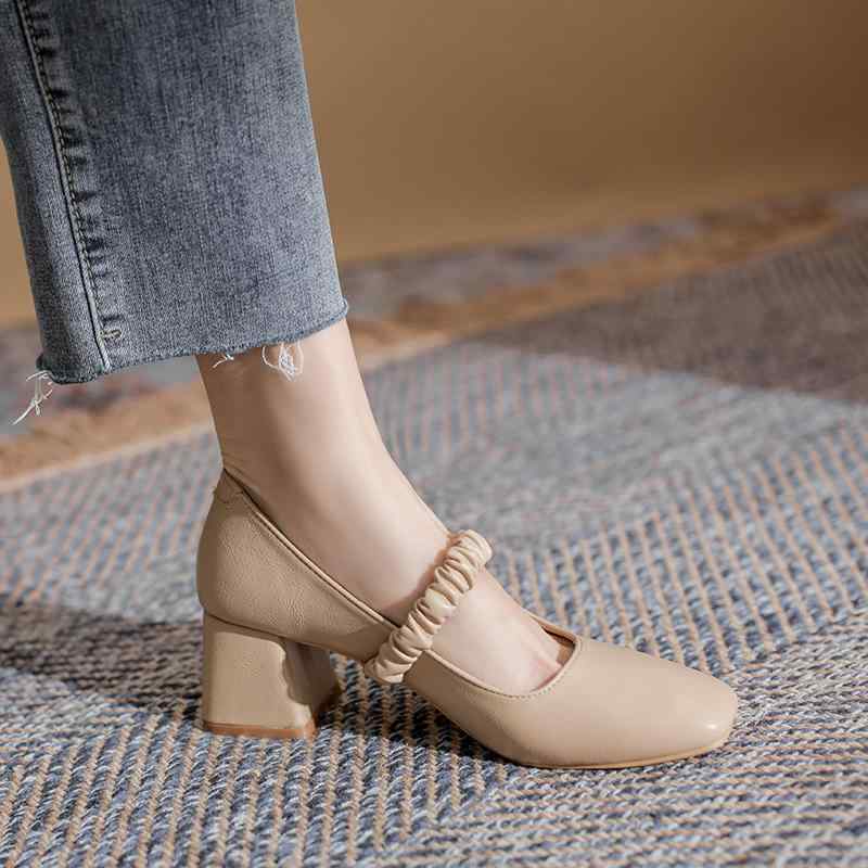 靴 レディース パンプス ハイヒール 太ヒール スクエアトゥ チャンキーヒール バレエシューズ フラットシューズ メリージェーン 歩きやすい 履きやすい カジュアル フォーマル かわいい フェミニン レトロ