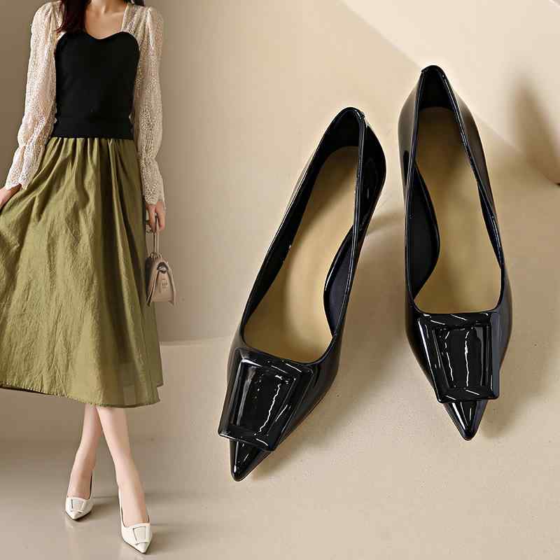 パンプス レディース 秋冬 通勤 ベーシック ポインテッドトゥ ピンヒール エナメル ブラック フォーマル
