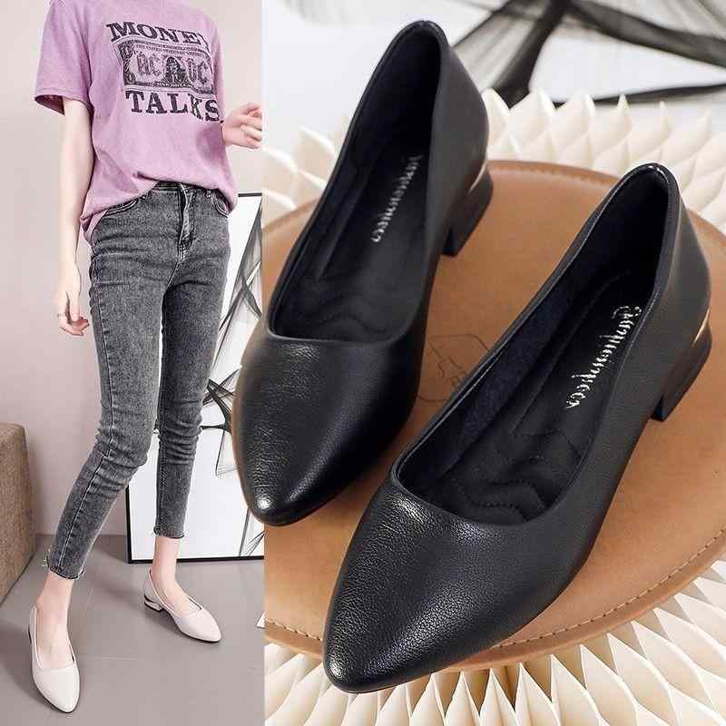 靴 レディース 職業 パンプス 革 オフィス シューズ 通勤 面接 ローヒール 黒 歩きやすい 履きやすい 疲れにくい 婦人靴