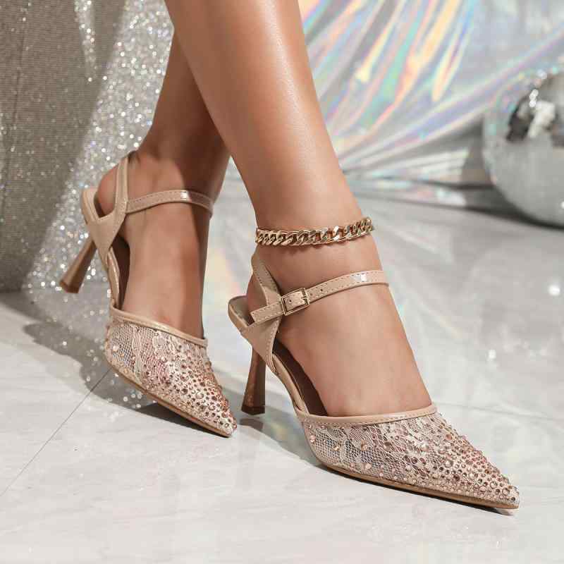 パンプス レディース スパンコール ポインテッドトゥ ピンヒール パーティー 結婚式 二次会 お呼ばれ キラキラ 光沢 エレガント かわいい フェミニン 春夏・製品カテゴリ: サンダル・靴の素材: 綢緞・靴底の素材: ゴム・靴の内側の素材:...