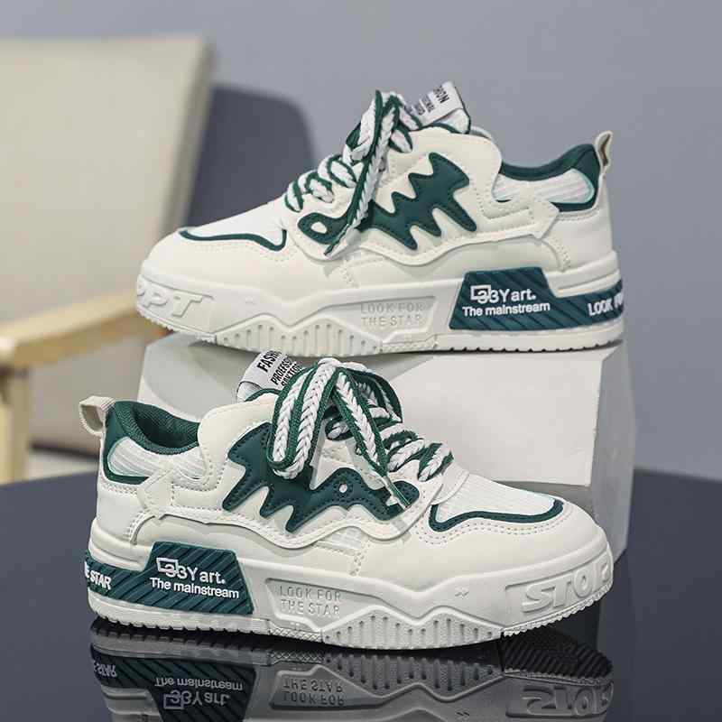 靴 キッズ 男の子 スニーカー 子供靴 小学生 中学生 運動靴 普段使い 履きやすい 歩きやすい クッション性 スポーツ カジュアル 軽量 滑り止め[ "・製品カテゴリ: 厚底スニーカー", "・対象: メンズ...