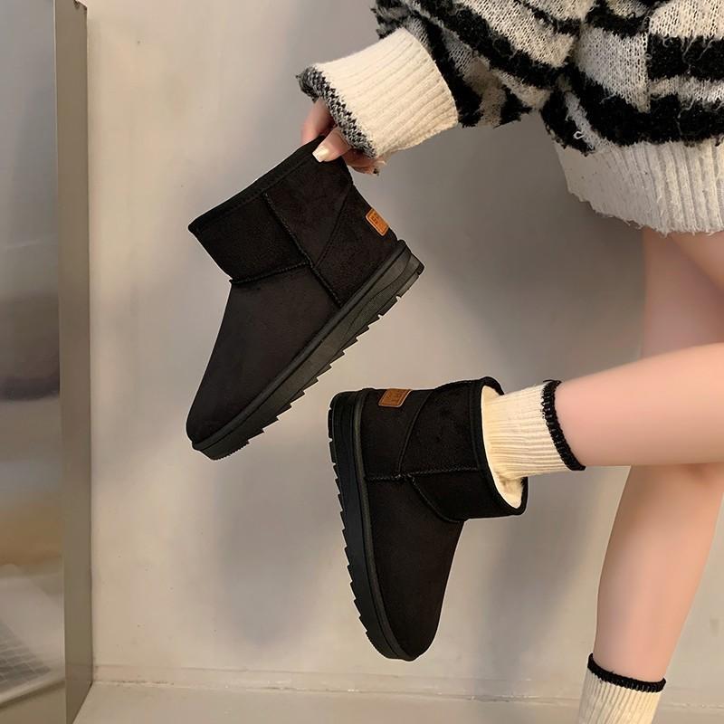 靴 レディース 秋冬 フラットシューズ 雪地靴 保温 綿靴 中筒ブーツ 暖かい ローヒール ぺたんこ 歩きやすい 痛くない 婦人靴 女性 靴・靴の高さ: 低・ヒールの高さ: 低 (1-3cm)・パターン: 無地・つま先の形状: ラウンドトゥ...