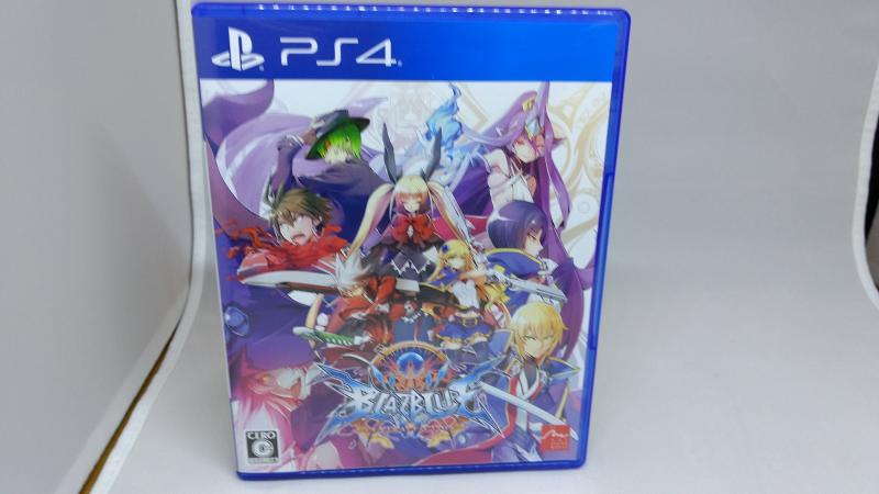 BLAZBLUE CENTRALFICTION - PS4対応ハード:PlayStation4/PlayStation3ジャンル:2D対戦格闘+ヴィジュアルノベルプレイ人数:1~2人CERO:C
