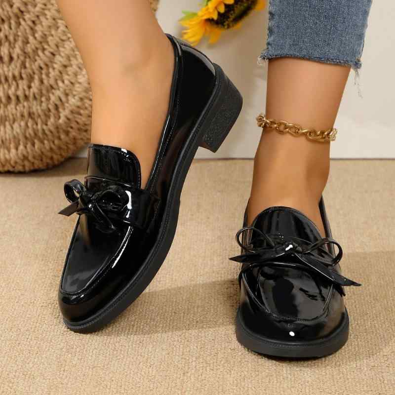 靴 レディース パンプス ローファー スエード 太ヒール チャンキーヒール バレエシューズ 蝶結び かわいい 歩きやすい 普段使い 通勤 ブラック アイボリー