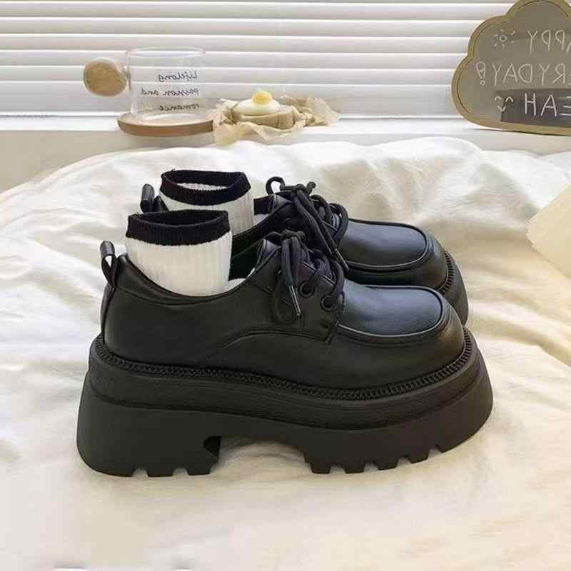 靴 レディース 厚底 小皮鞋 黒色 丸頭 イングランド風 フランス風 レトロ スタイル 身長アップ 普段使い 外履き